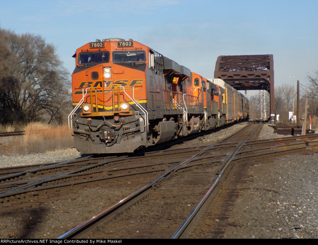 BNSF 7802